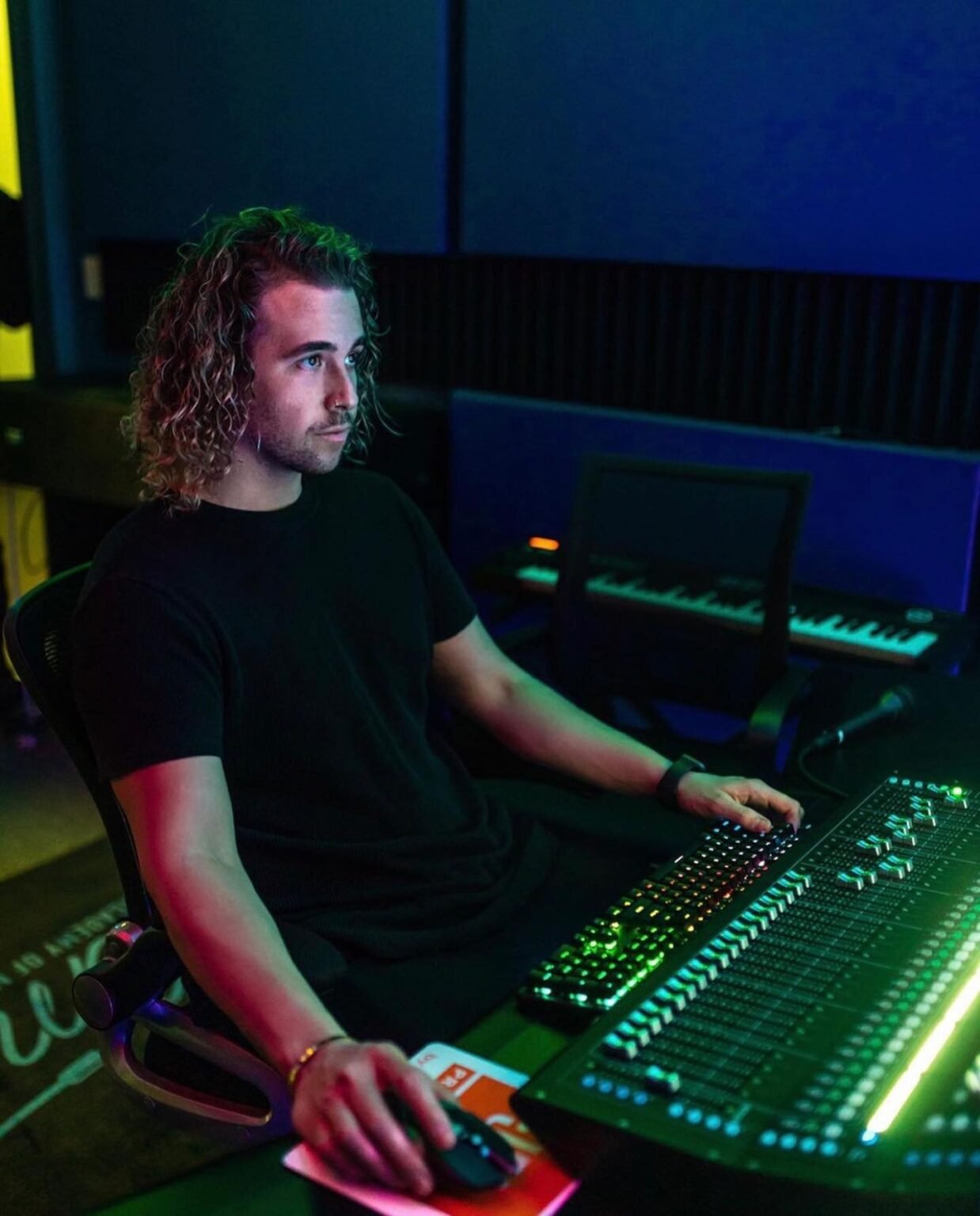 In The Studio With Talented Producer And DJ Zander Shine - WootMag